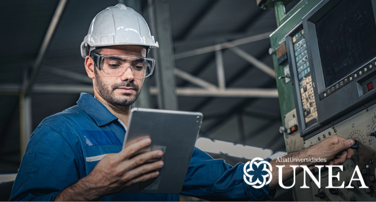 ¡Prepárate para innovar! Inscríbete a Ingeniería Industrial en UNEA